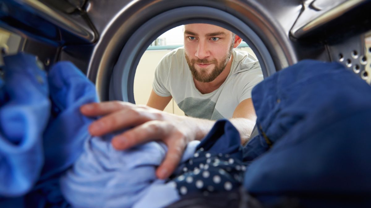 6 Cara Mencuci Kaos Sablon Agar Awet dan Gak Cepat Rusak!